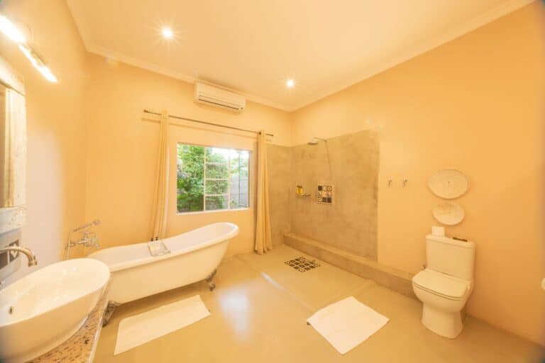 Bayete Guest Lodge - African Star Tours